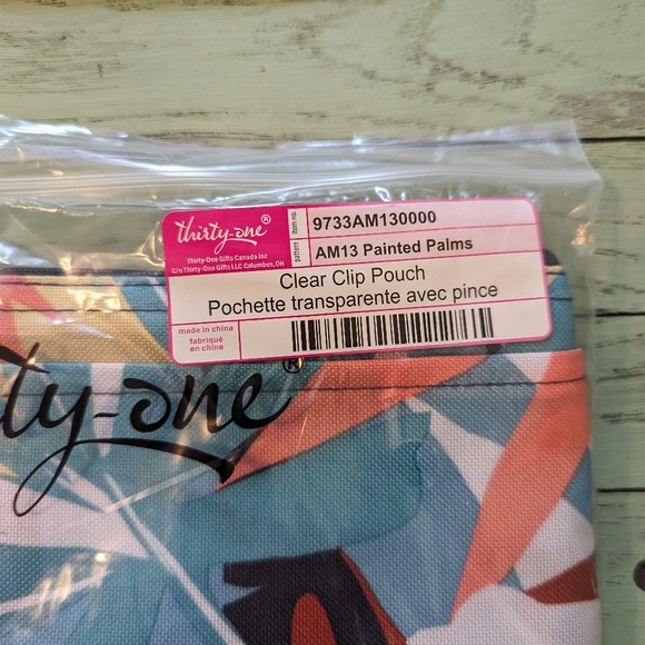 thirty-one | Bags | New Thirtyone Clear Clip Pouch | Poshmark